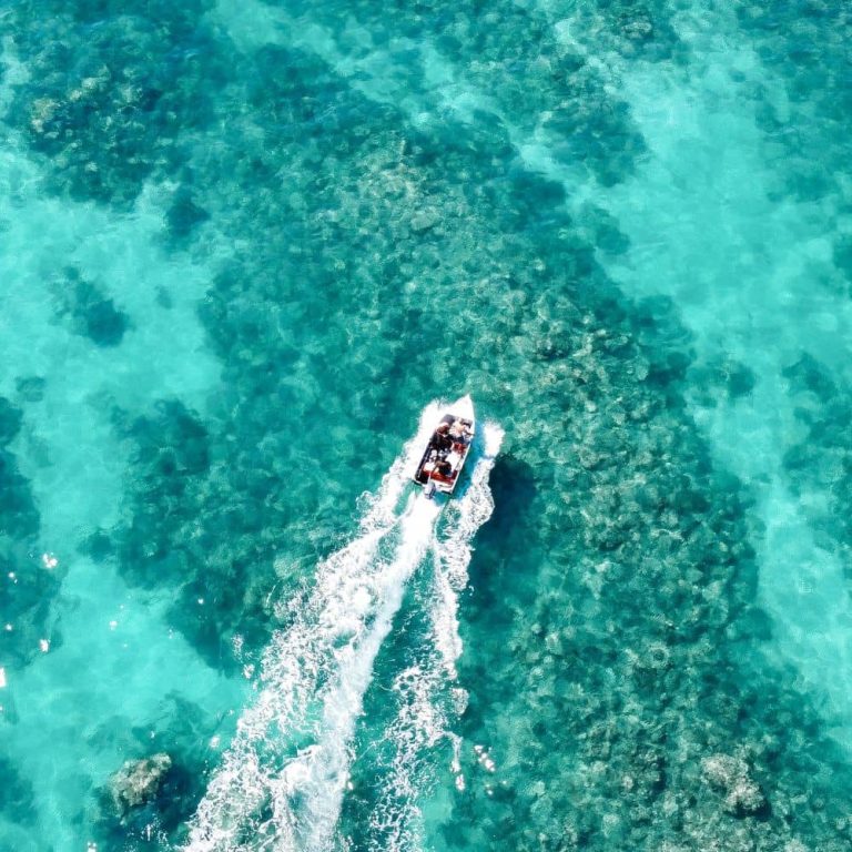 10 Fun and Free Things To Do in Coral Bay, Western Australia