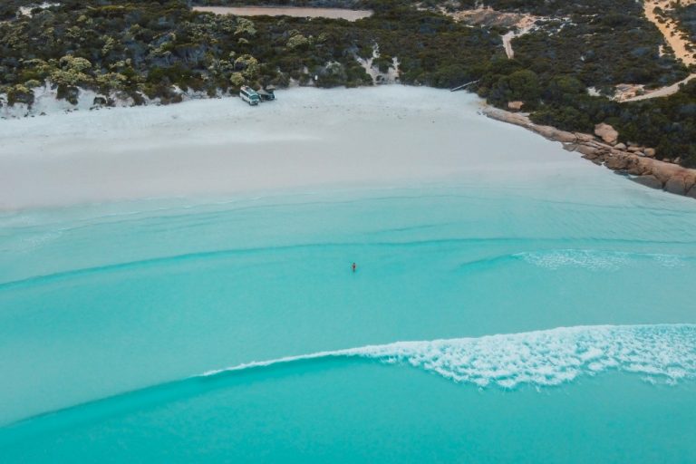 Our FAVE Road Trip from Perth to Esperance Itinerary + Map