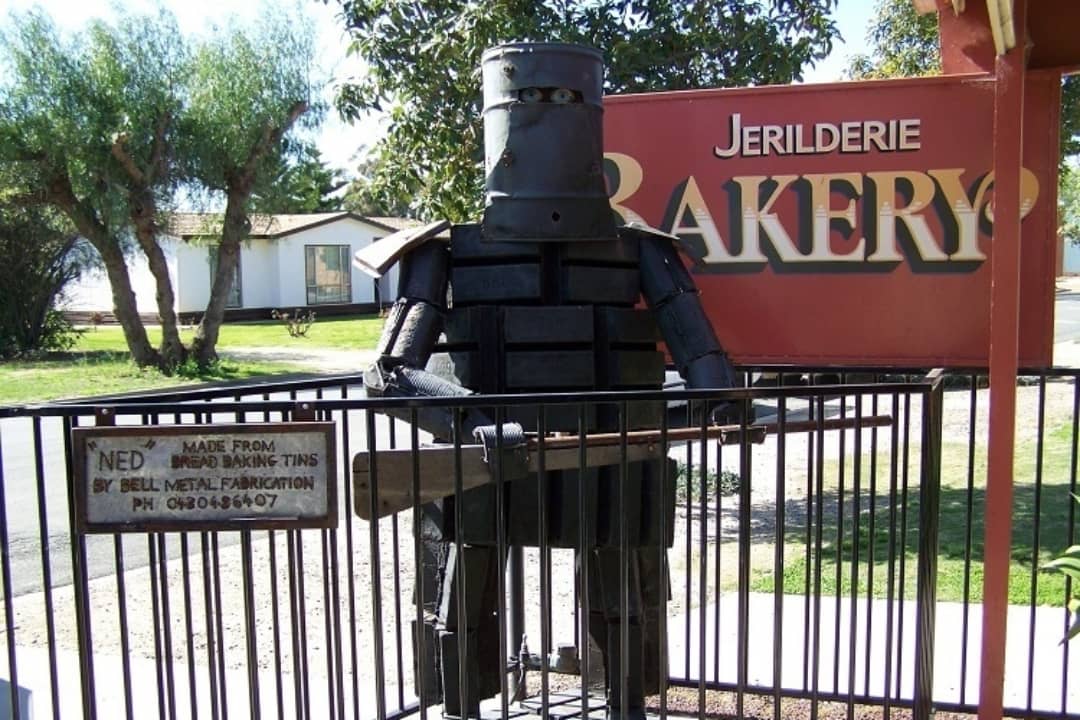 The Big Ned Kelly (Glenrowan): The Story Behind The Statue