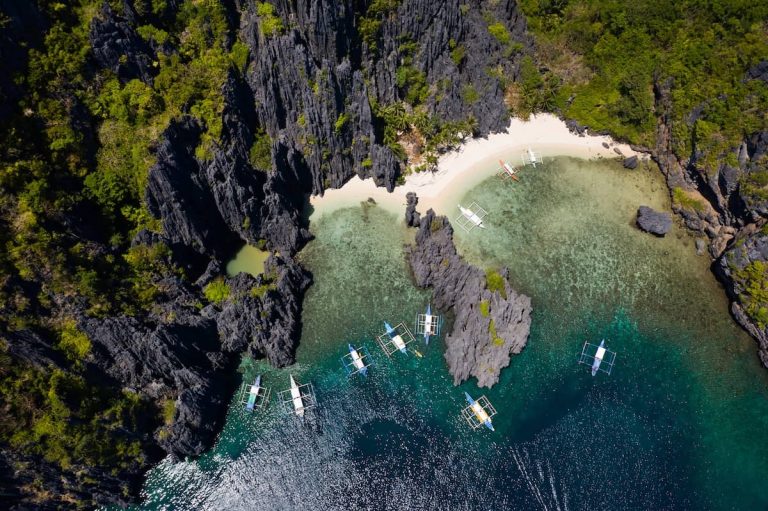 13 Things To Do In El Nido + Where To Stay, Eat, And More